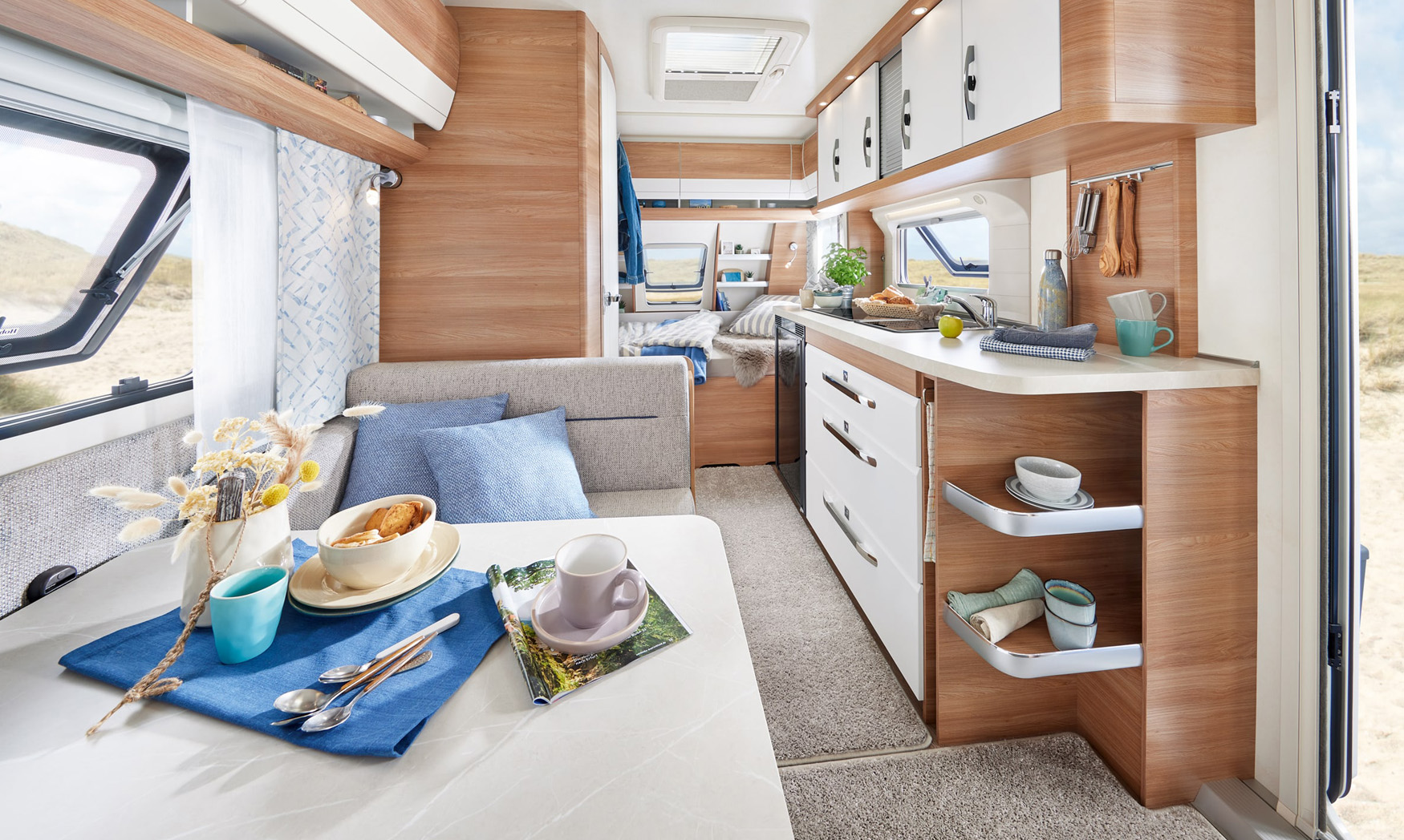 Hobby De Luxe 440 SF Model 2023 - Cannenburg Caravans en Campers | De ...