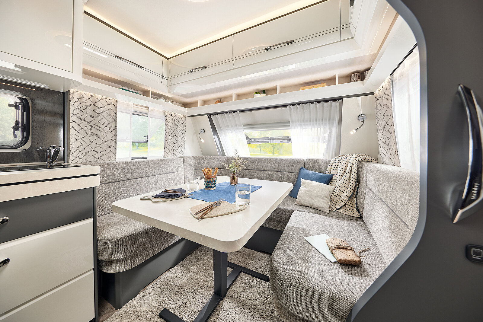 Hobby Excellent 540 WFU Model 2024 caravan - Cannenburg Caravans en Campers | De officiële ...