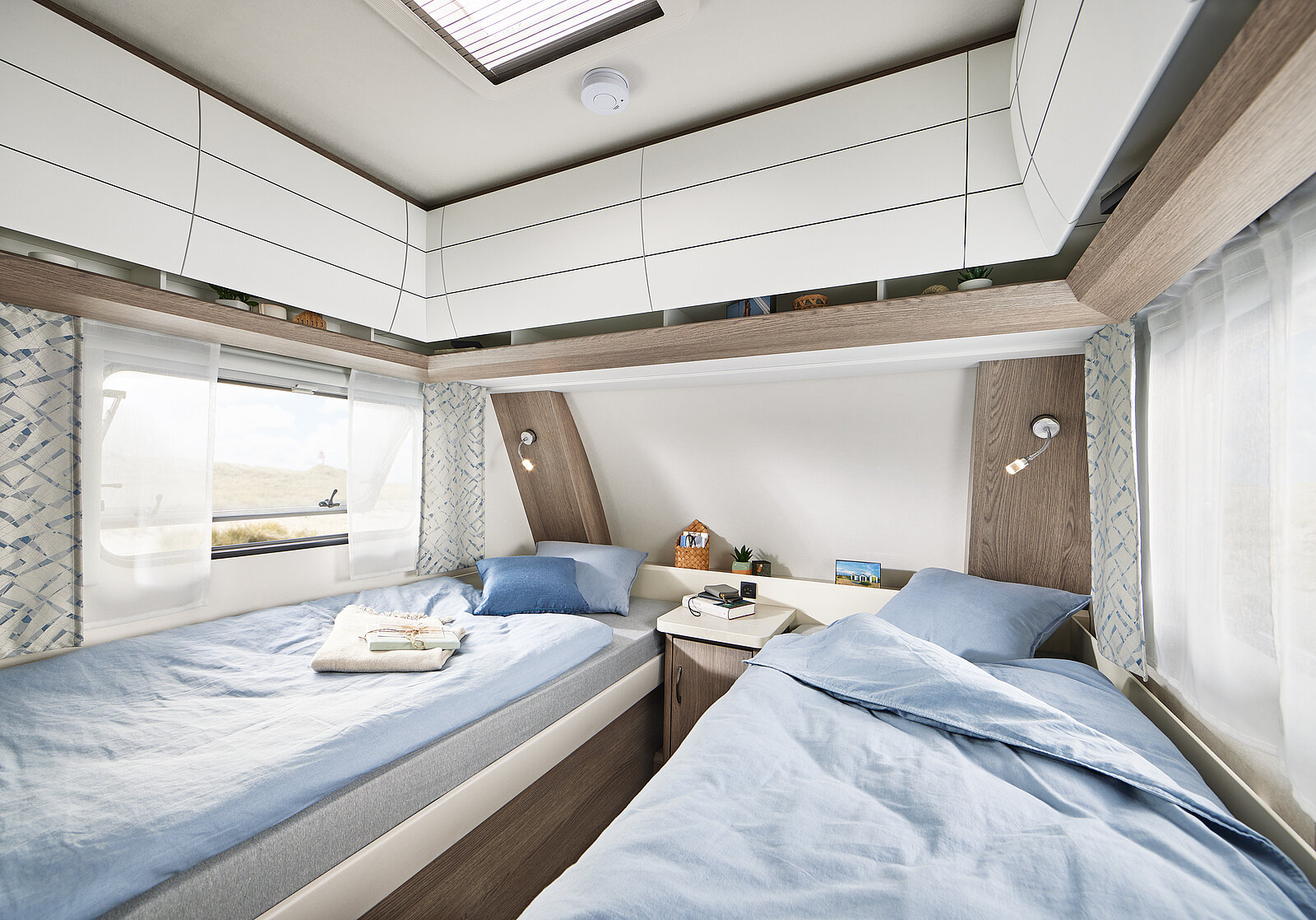 Hobby ONTOUR 460 DL model 2024 caravan - Cannenburg Caravans en Campers ...